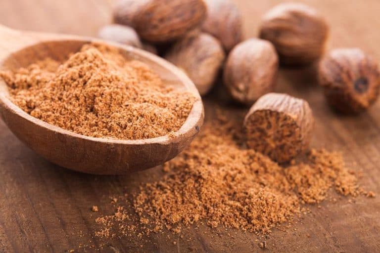 15 Mediterranean Herbs, Spices & Seasonings Every Cook Needs - Medmunch