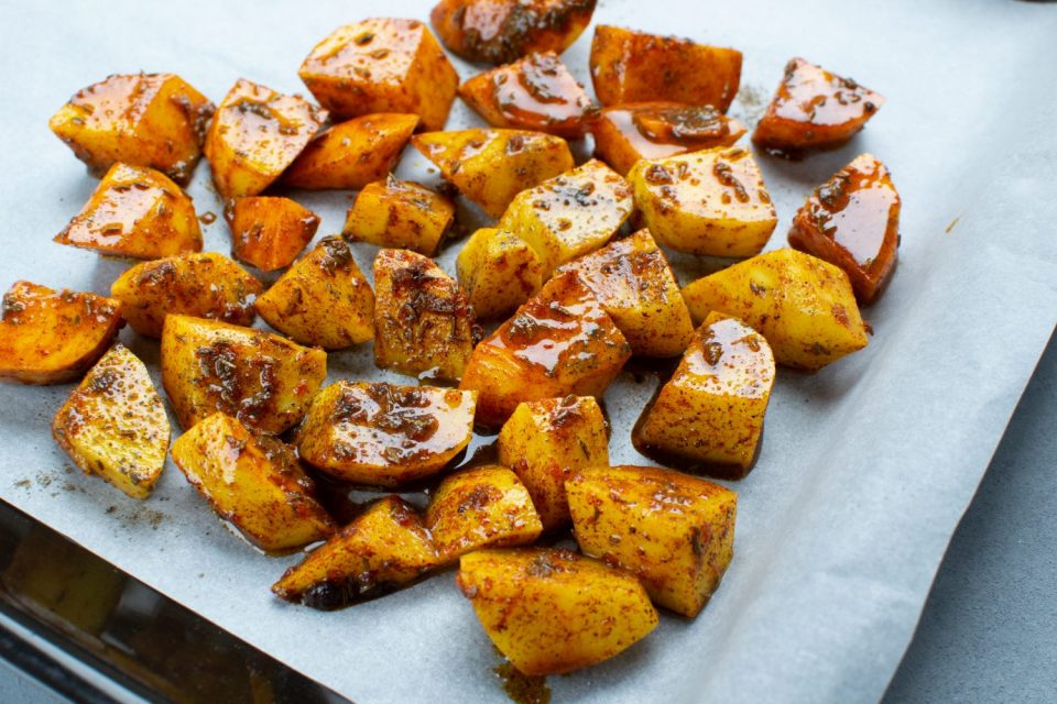 Easy Moroccan Spiced Roasted Potatoes - Medmunch