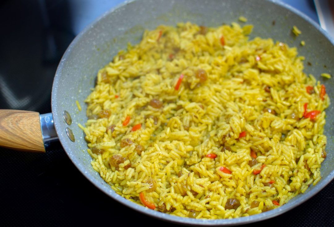 Authentic Mediterranean Yellow Rice - Medmunch
