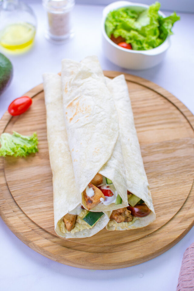 Mediterranean Chicken Wraps - Medmunch