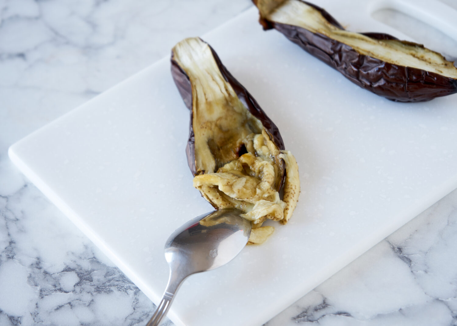Mutabal (Middle Eastern Roasted Eggplant Dip) - Medmunch