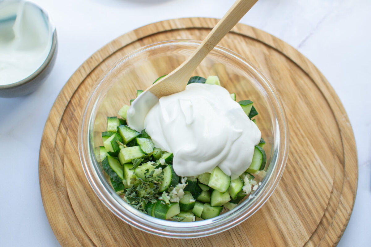 Lebanese Cucumber Yogurt Salad (Khyar Bi Laban) - Medmunch
