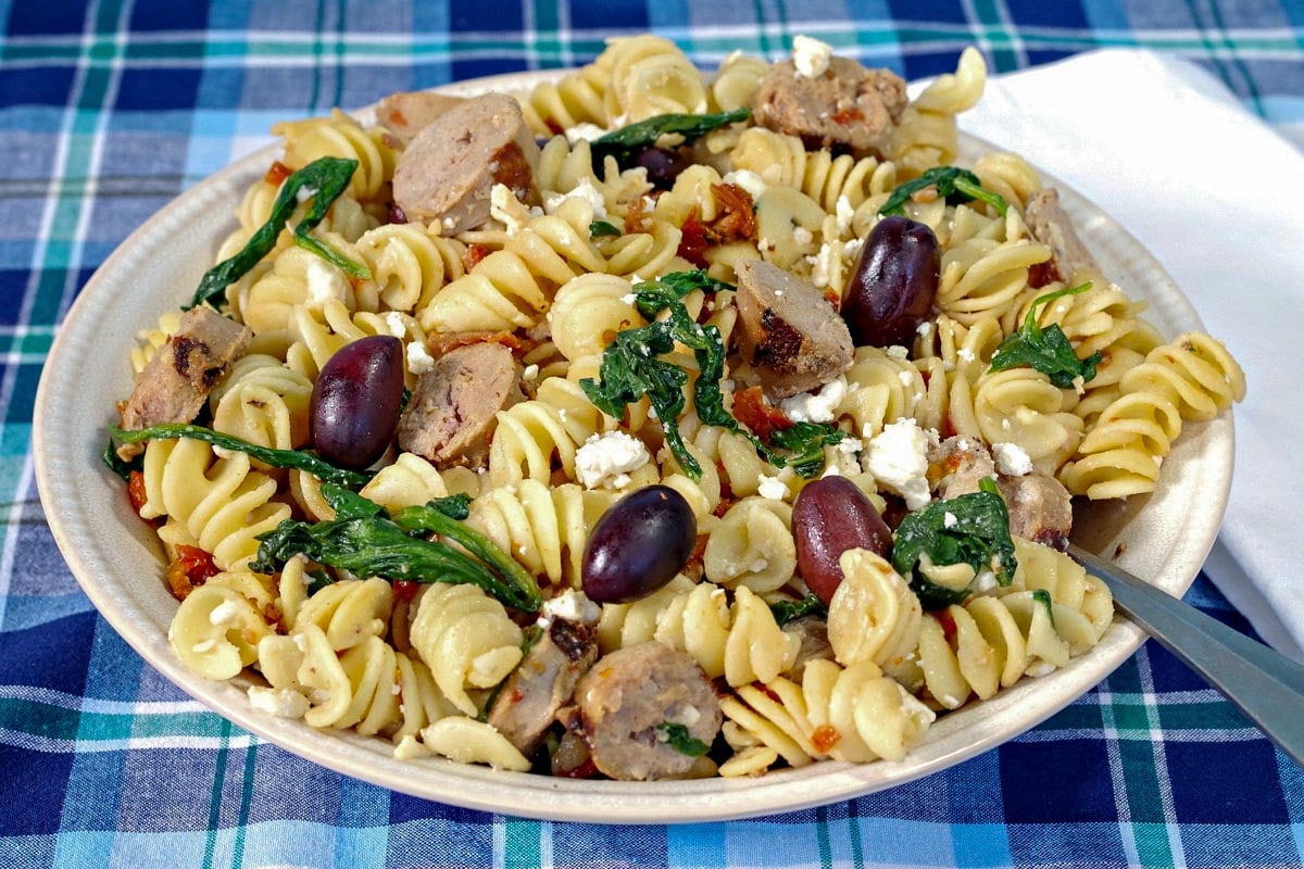 23 Mediterranean Pasta Recipes You'll Keep Coming Back To - Medmunch